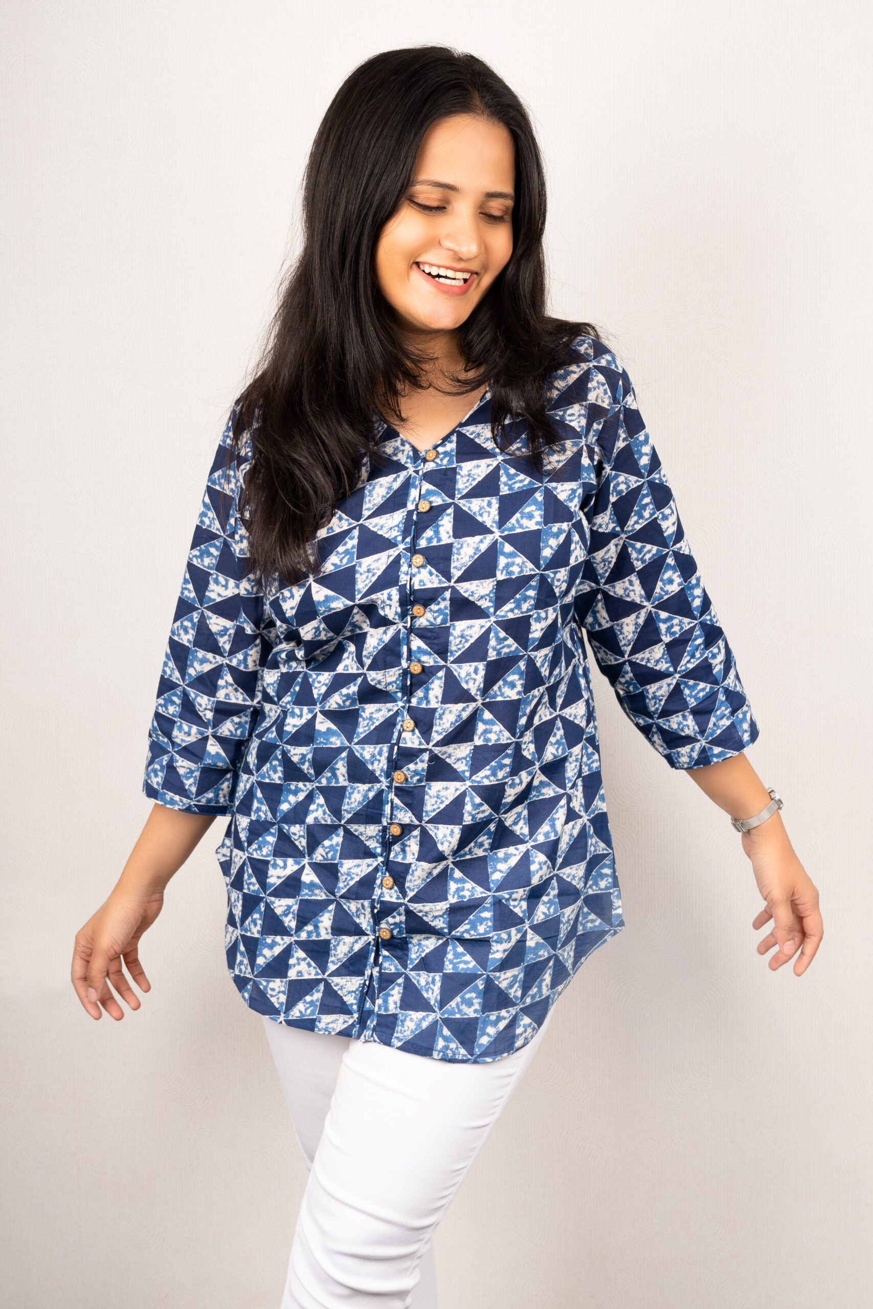 Blue Triangle Print Shirt – Masang